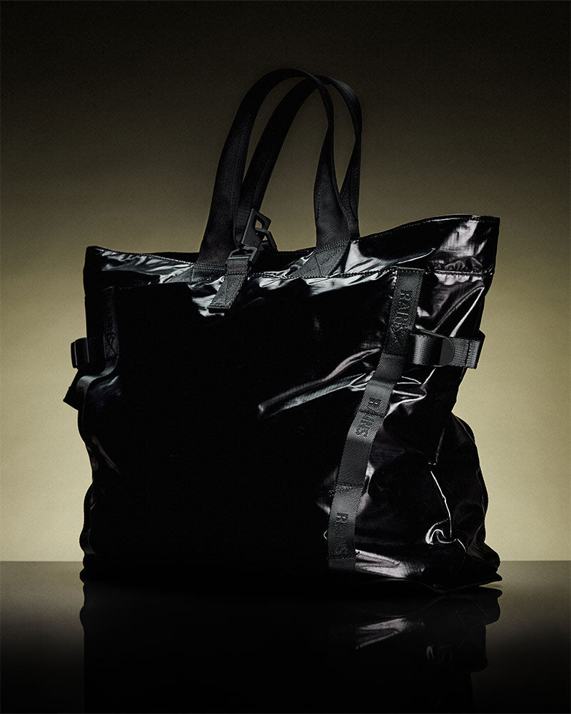 Rains | Ropa y bolsas impermeables | Marca de estilo de vida