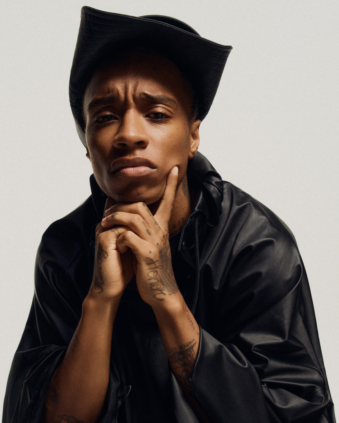 Rains | Ropa y bolsas impermeables | Marca de estilo de vida